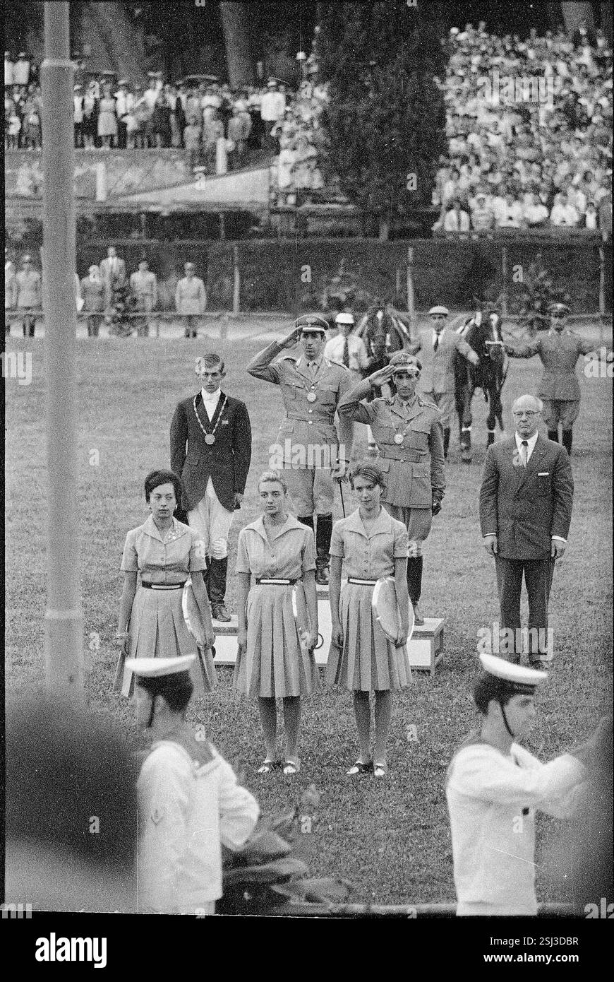 Olympische Spiele Rom 1960: Siegerehrung des Jagdspringens#Olympic ...