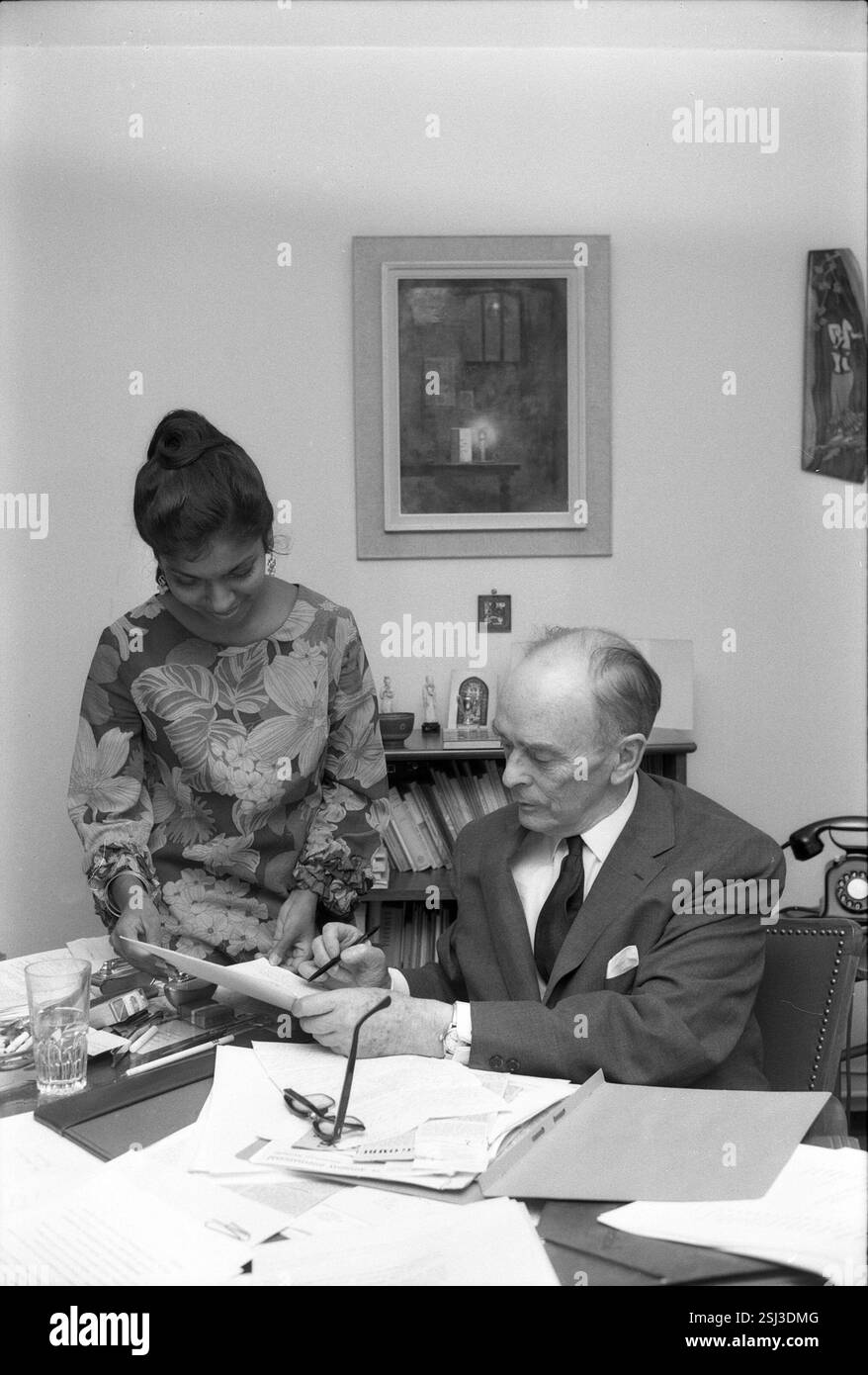 Sean McBride, 1970#Sean McBride, 1970 Stock Photo - Alamy