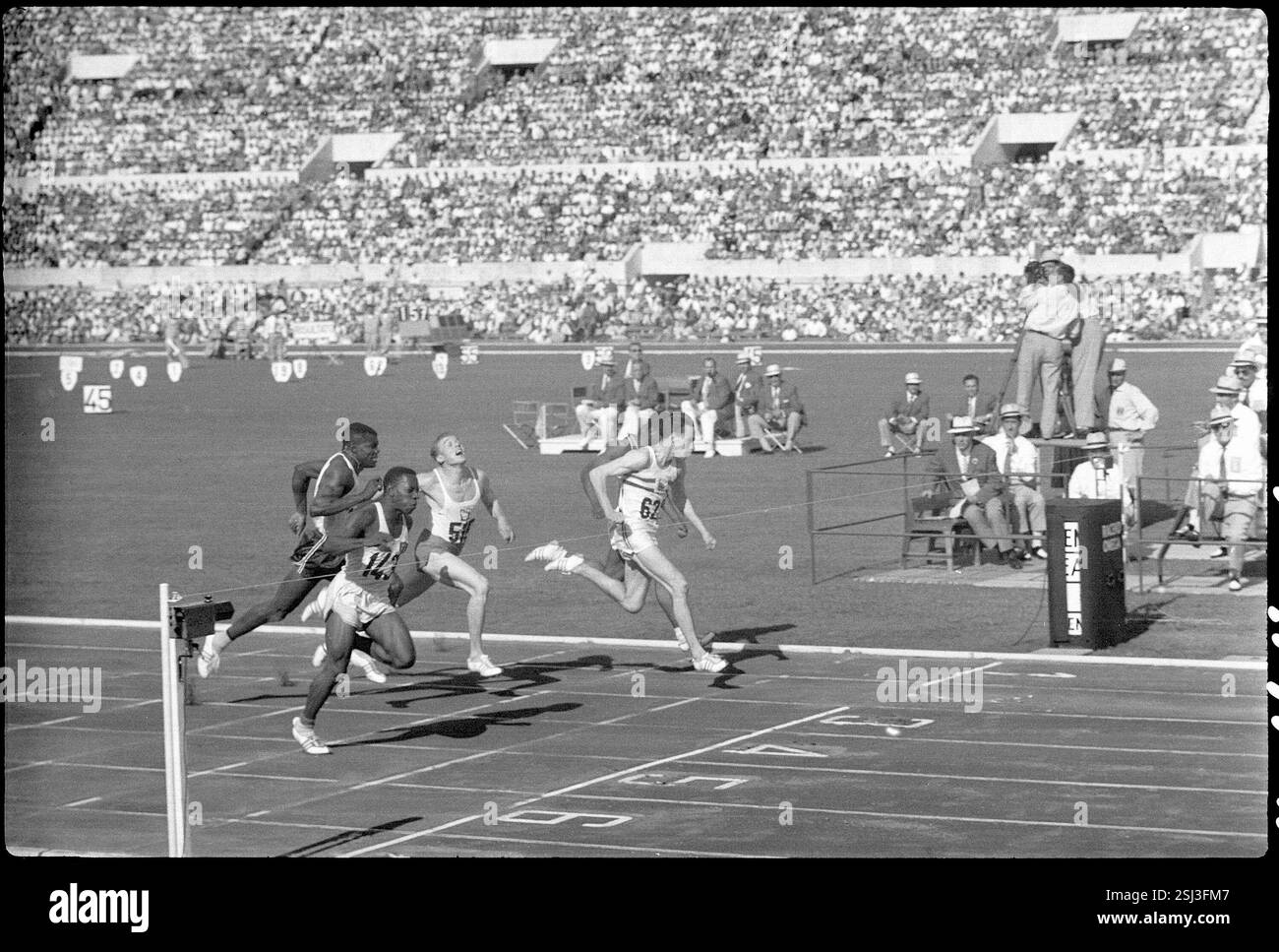 Rom 1960: 100m Sprint; erste Halbfinal#Rome 1960: 100m sprint; first ...