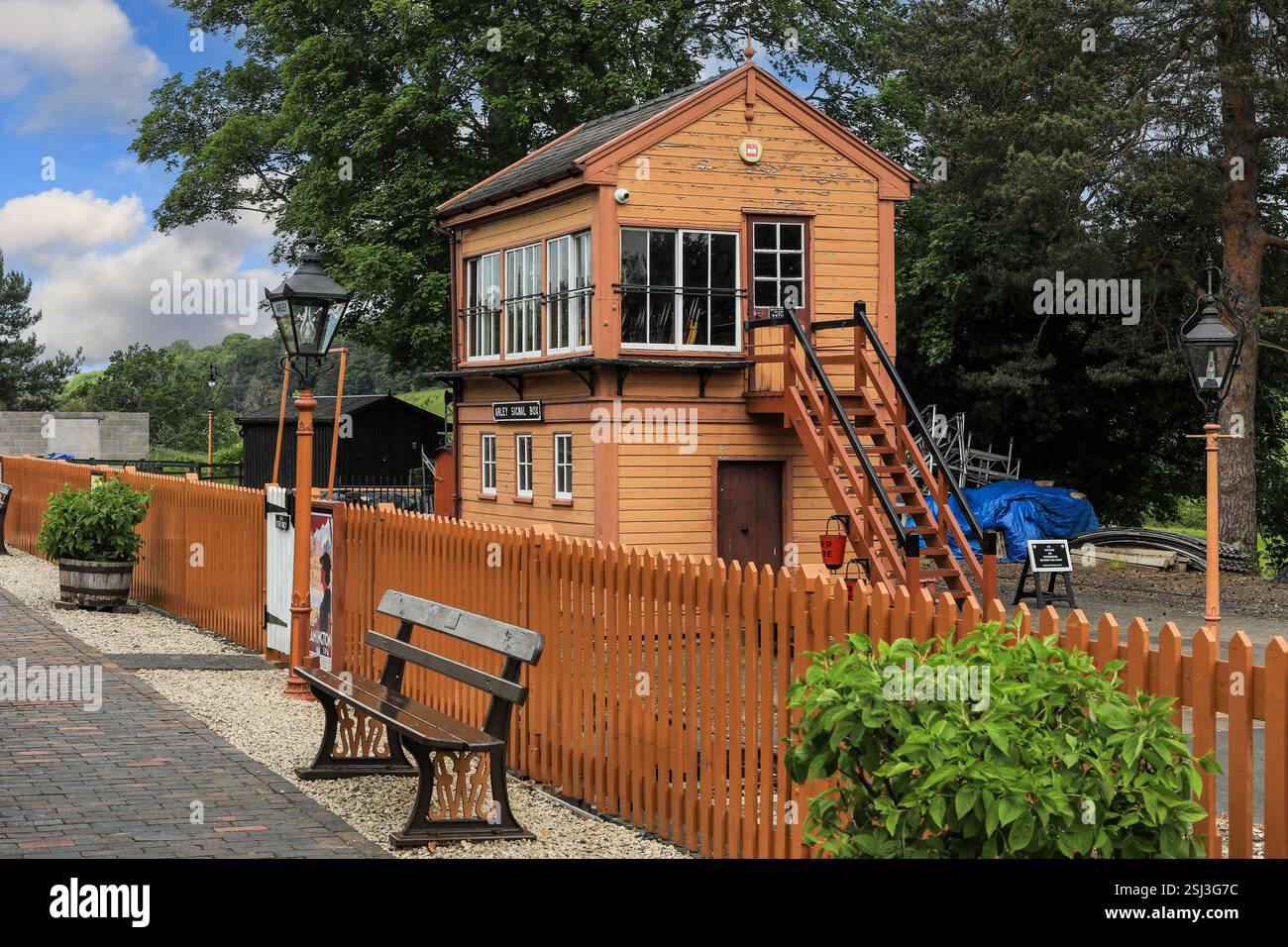 Arley Station Signal Box on the Severn Valley Railway, Arley ...