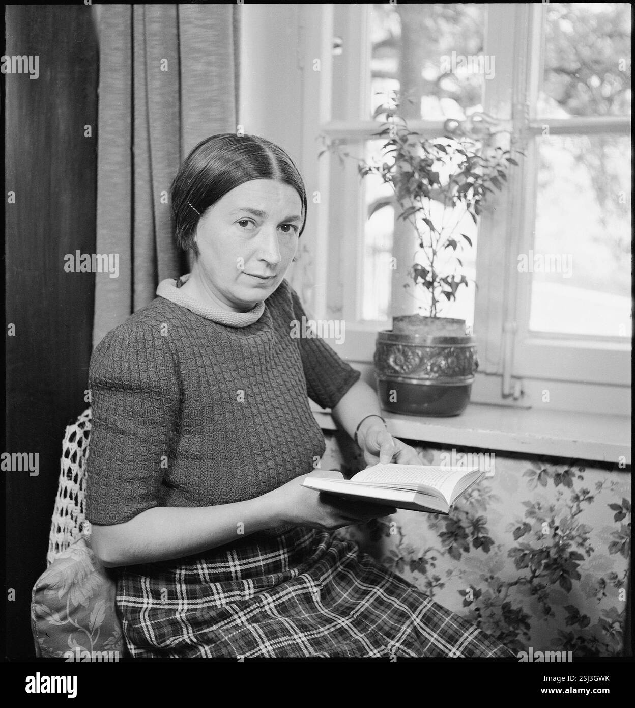 Violette Martin, um 1955#Violette Martin, um 1955 Stock Photo - Alamy