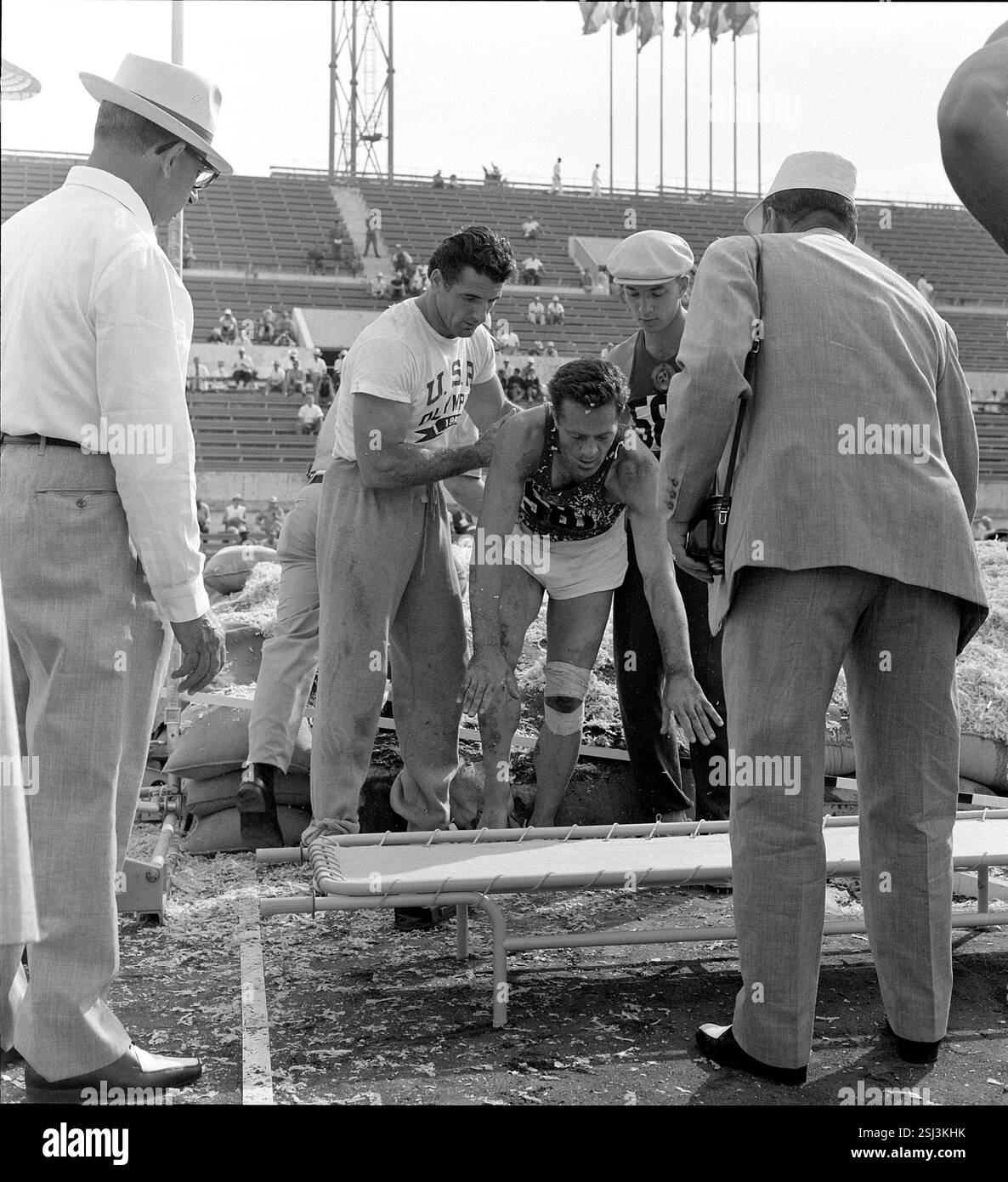 Olympische Spiele Rom 1960: Beinbruch von Vladimir Bulatov #Olympic ...