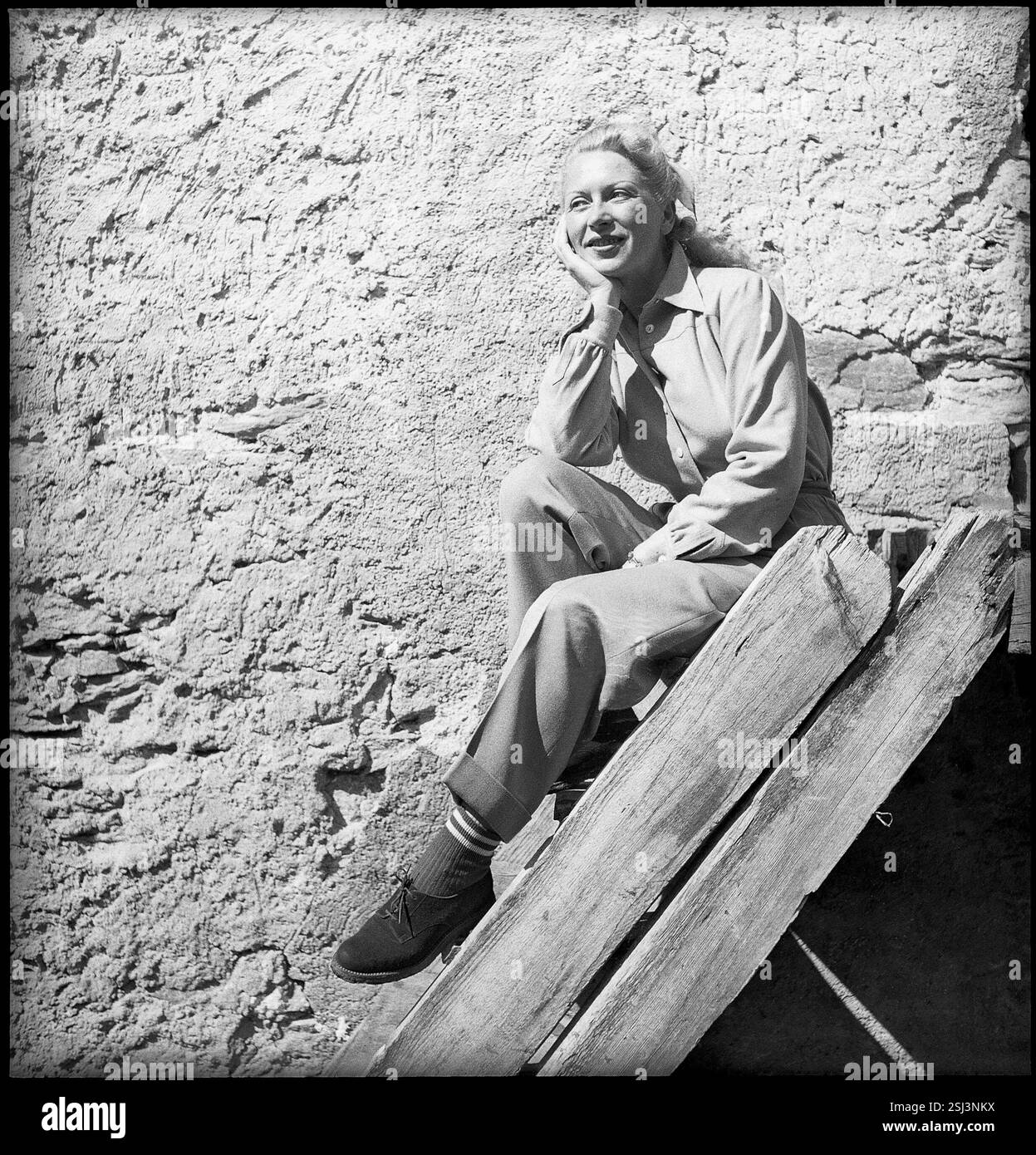 Josette Day circa 1948#Josette Day circa in 1948 Stock Photo - Alamy