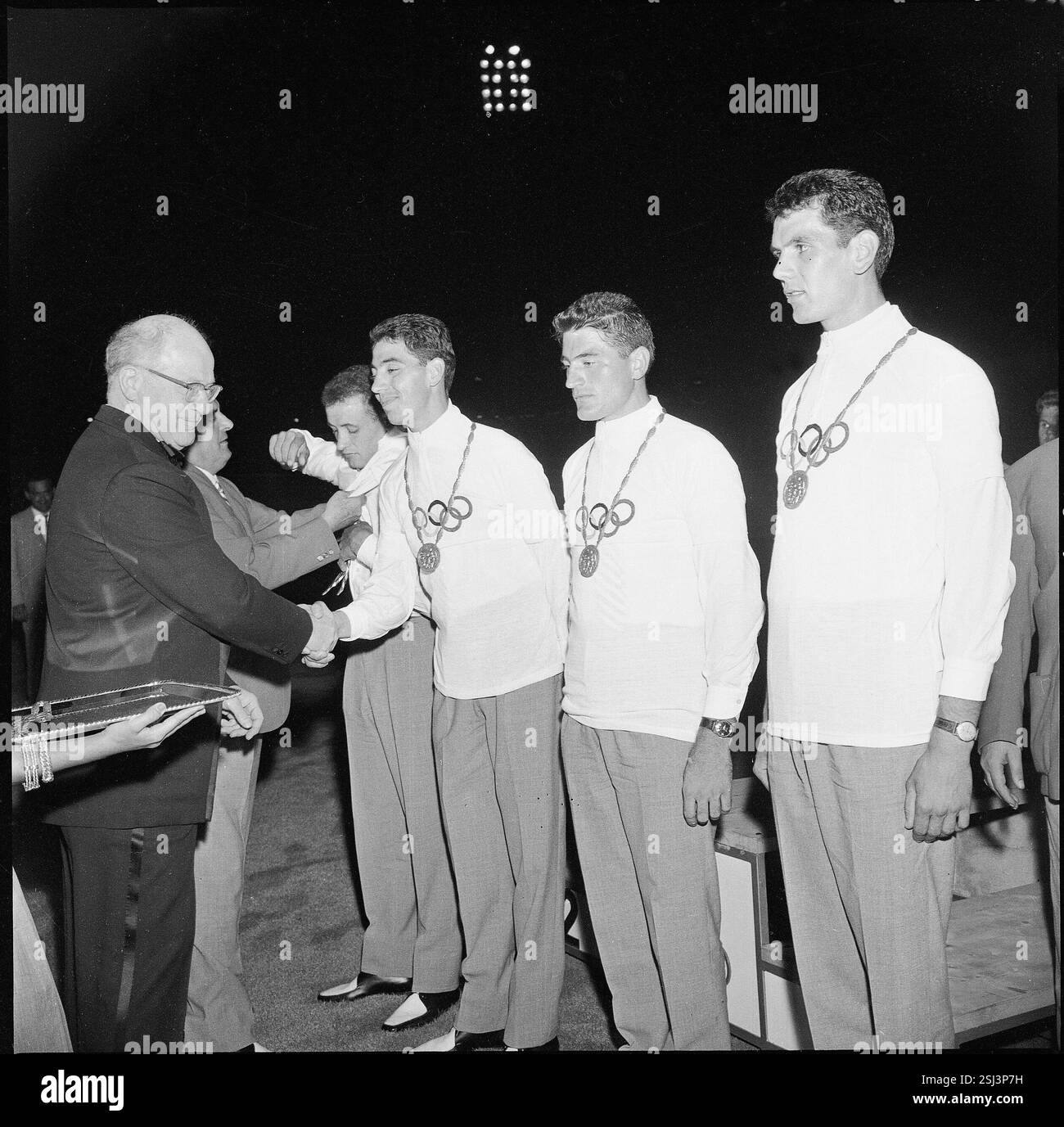 Olympische Spiele Rom 1960: Siegerehrung Mannschafts-Zeitfahren ...