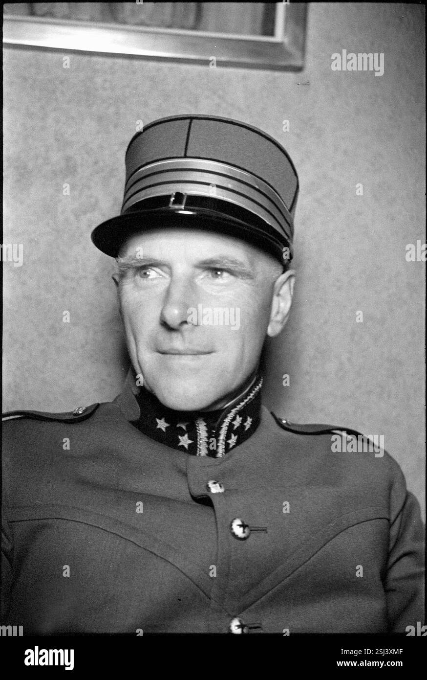 Grenzbrigadekommandant Oberst Rudolf Vetter, 1944#Border brigade ...