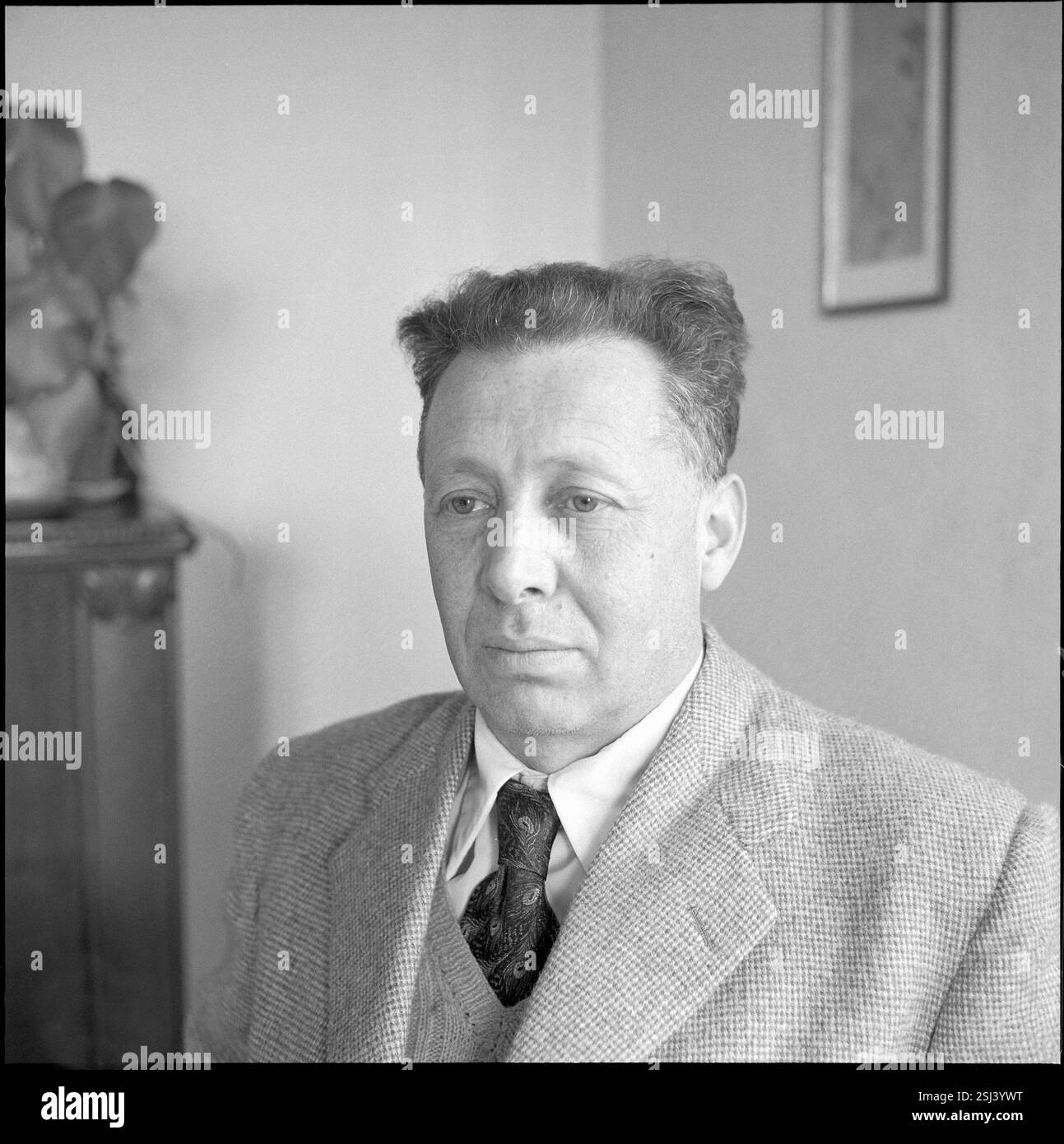 Walter heitler hi-res stock photography and images - Alamy