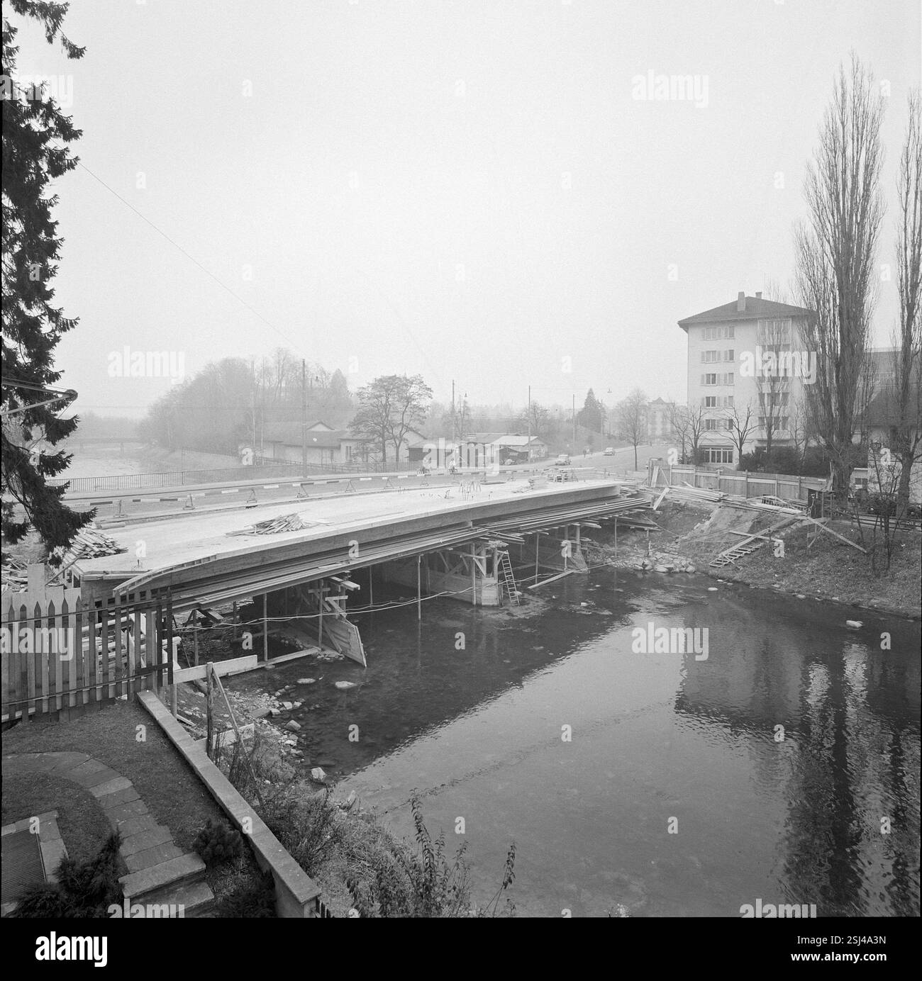 1959 historical construction site hi-res stock photography and images ...