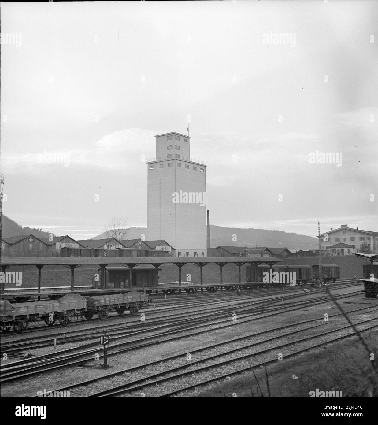 Güterbahnhof Chiasso, Getreidesilo; 1943#Chiasso, grain silo at goods ...