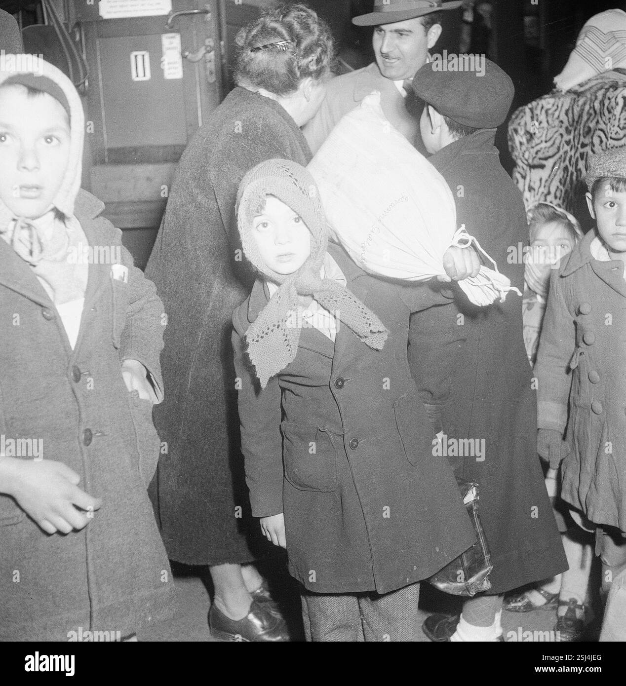 Ankunft Italienischer Waisenkinder, Kinderdorf Pestalozzi 1948#Arrival ...