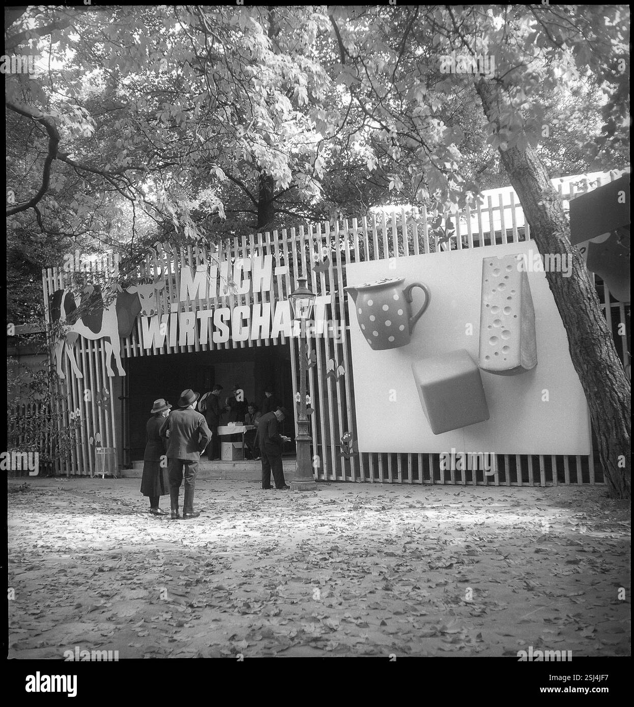 OLMA 1945: Milchwirtschaft#OLMA 1945: Milk Restaurant Stock Photo - Alamy