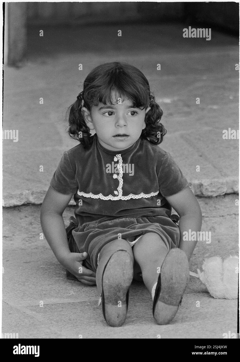Farahnaz pahlavi hi-res stock photography and images - Alamy