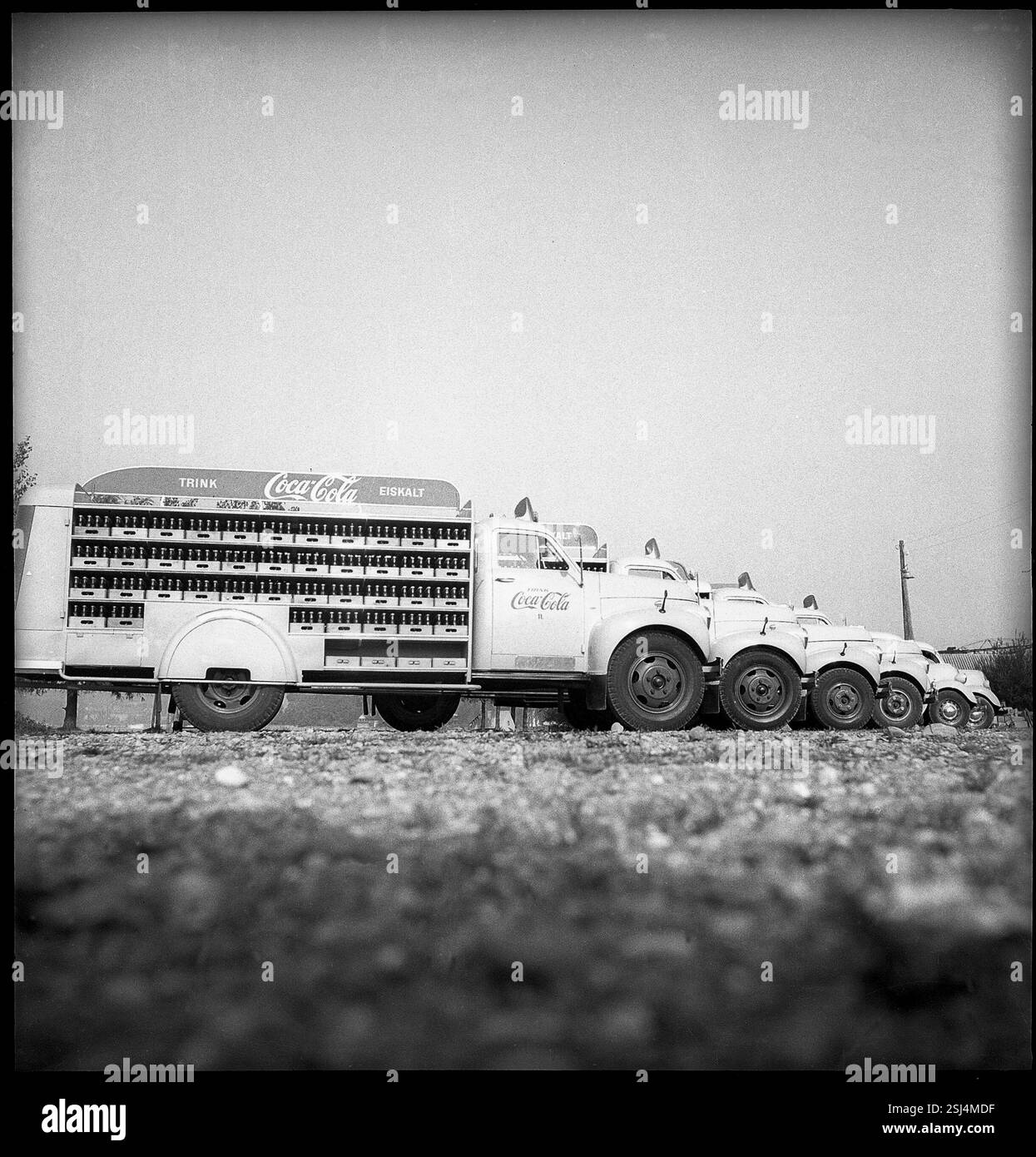 Delivery economy Black and White Stock Photos & Images - Alamy