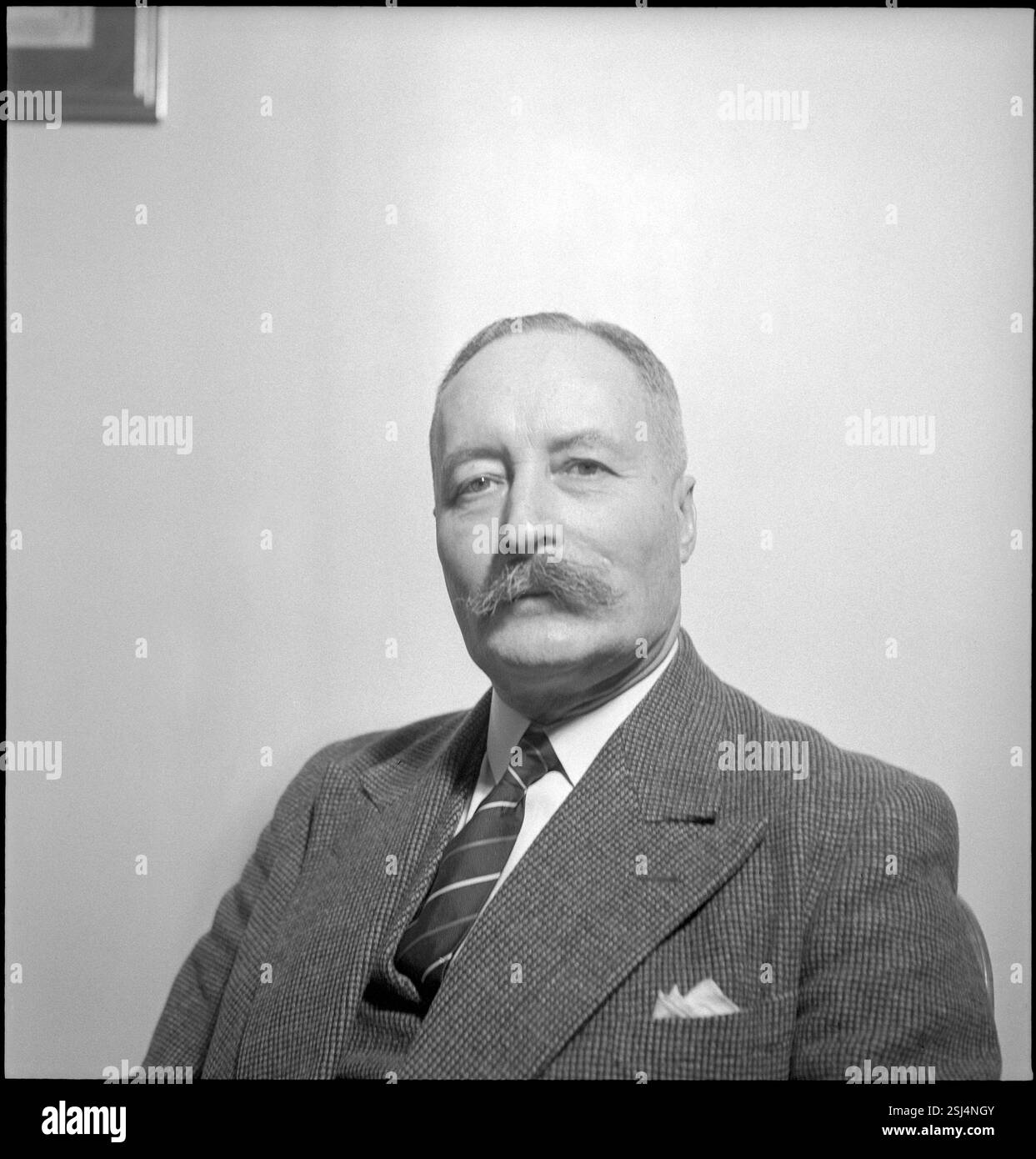 General Henri Giraud in Fribourg, 1946#General Henri Giraud in Fribourg ...