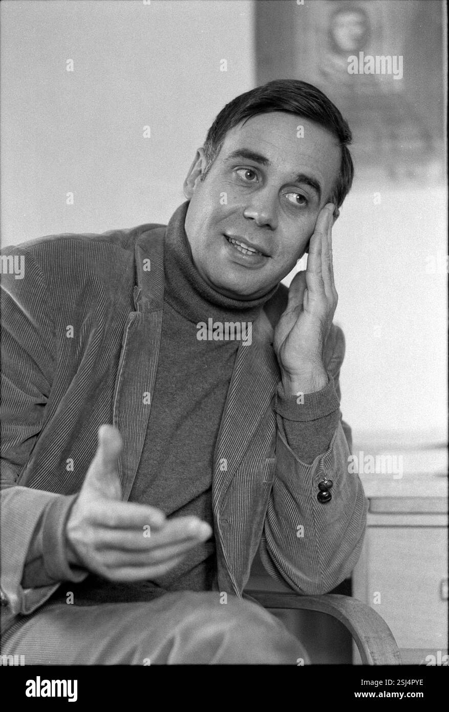 Jean Ziegler um 1970#Jean Ziegler around 1970 Stock Photo - Alamy