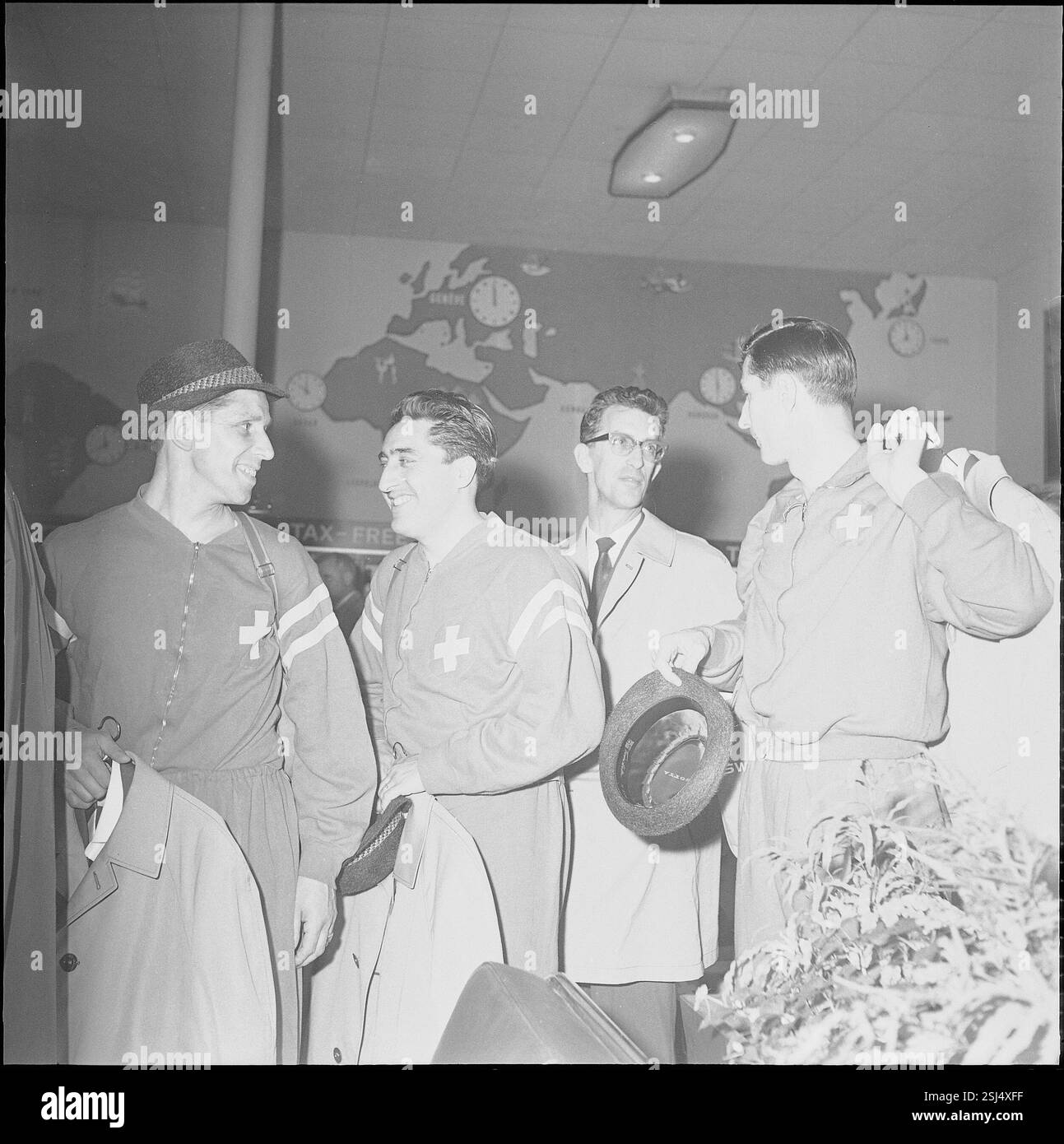 Fussball-WM 1962: Abflug der Schweizer Nationalmannschaft nach Chile# ...