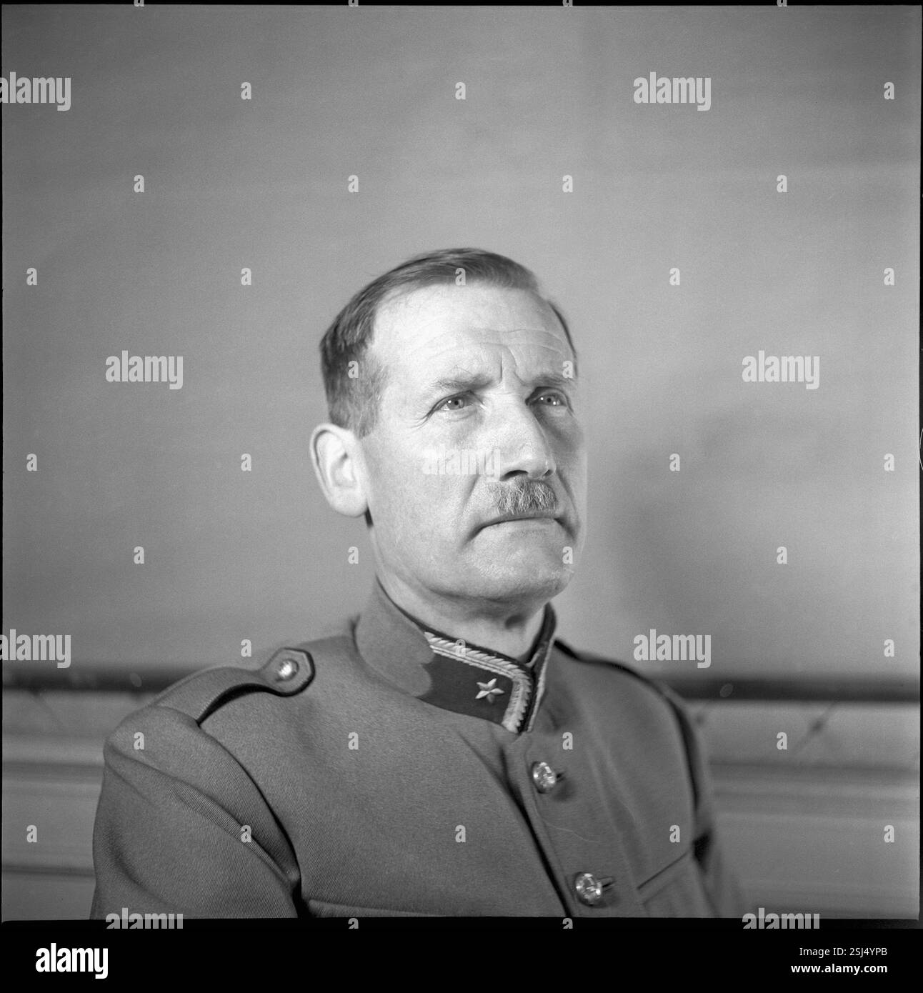 Major Otto Gloor, 1944#Major Otto Gloor, 1944 Stock Photo - Alamy