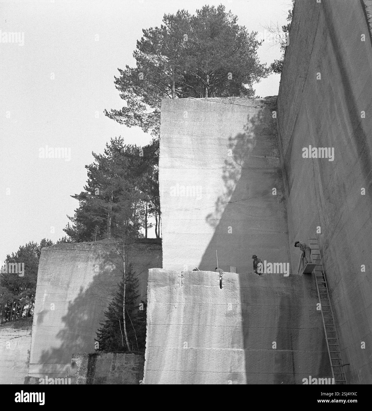 Steinbruch, Sandsteinbruch in der Nähe der Stadt Bern; 1941#Sandstone ...