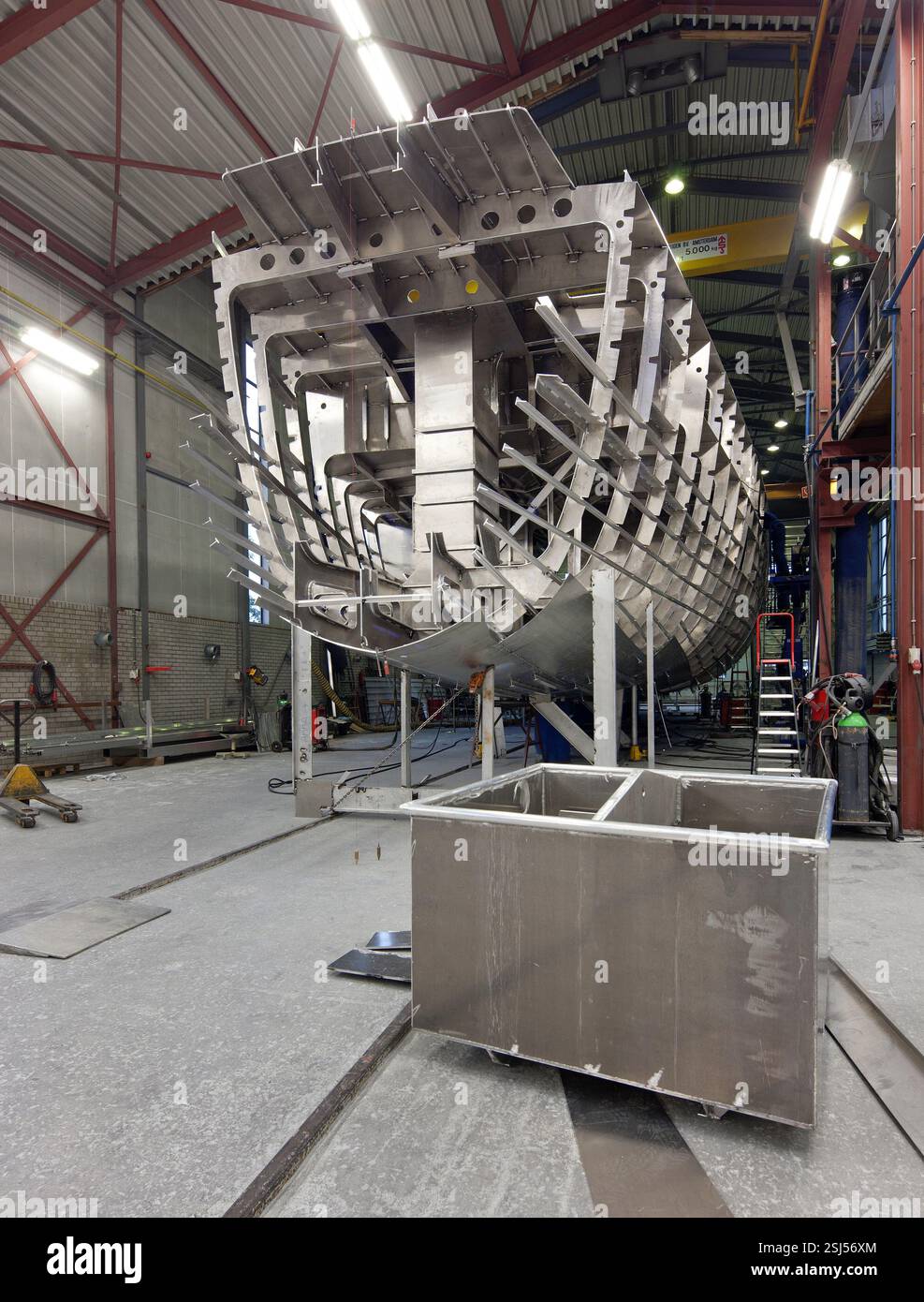 Shipbuilding Industry. Aluminium hull of a super sailing yacht being ...