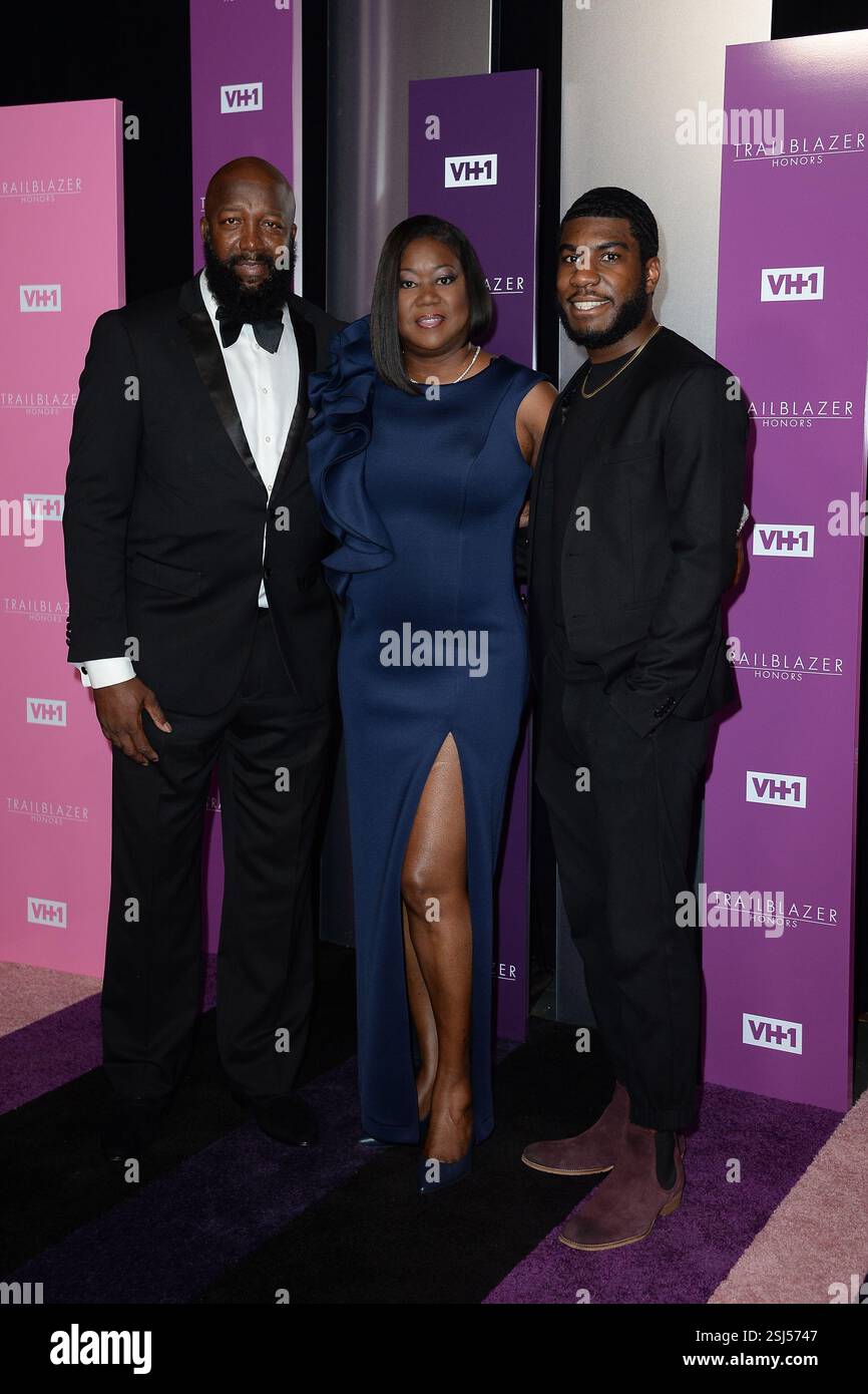 Tracy Martin, Sybrina Fulton and Jarvis Fulton attending VH1Trailblazer ...