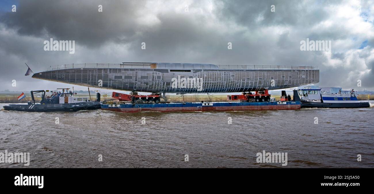 Shipbuilding Industry. Aluminium hull of a super sailing yacht being ...