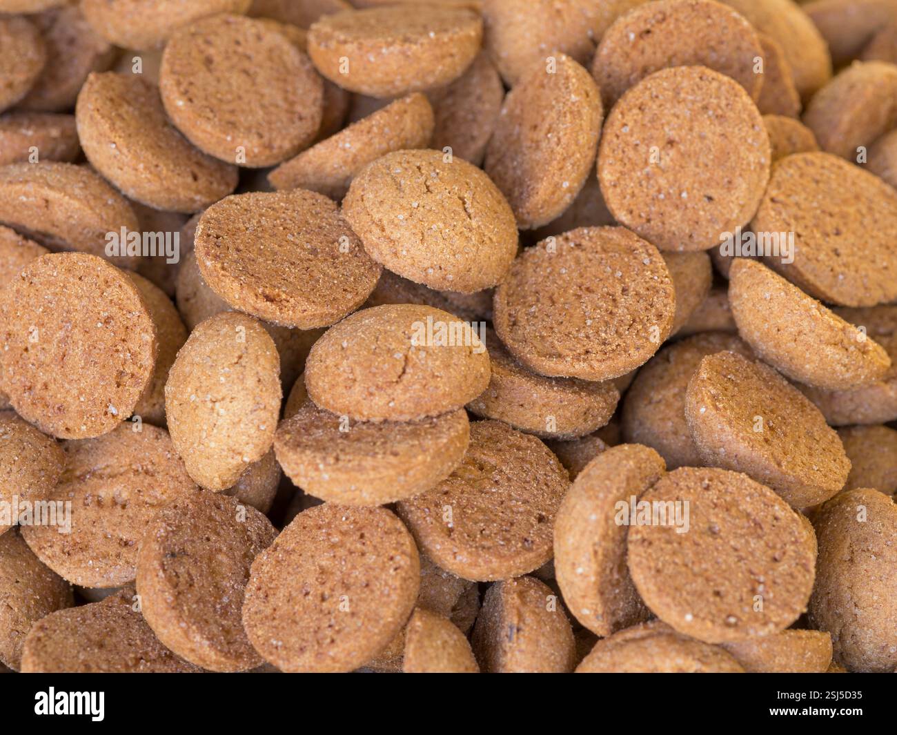 Pepernoten (pepper nuts/spice nuts/gingerbread cookies): Typical Dutch ...