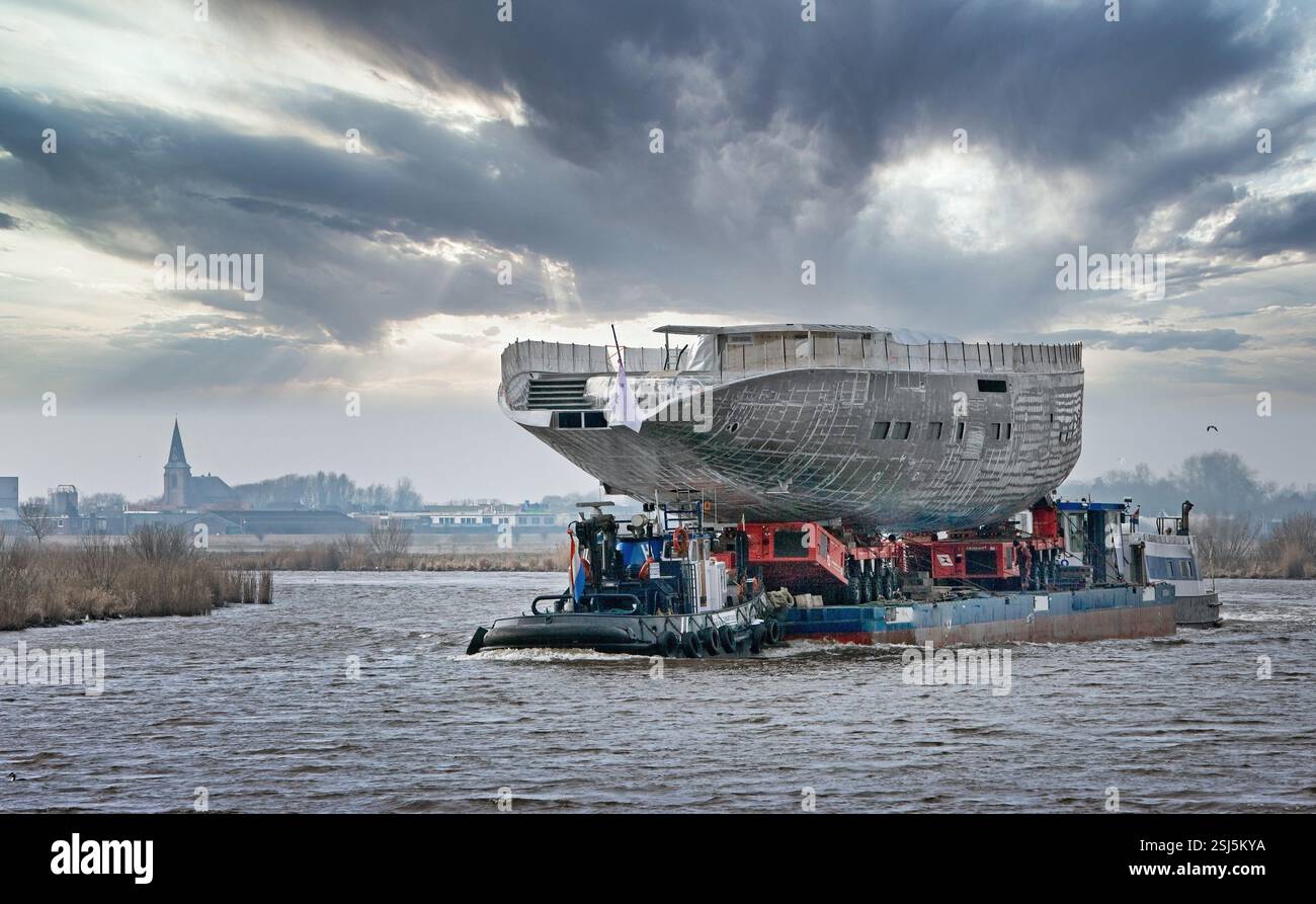 Shipbuilding Industry. Aluminium hull of a super sailing yacht being ...