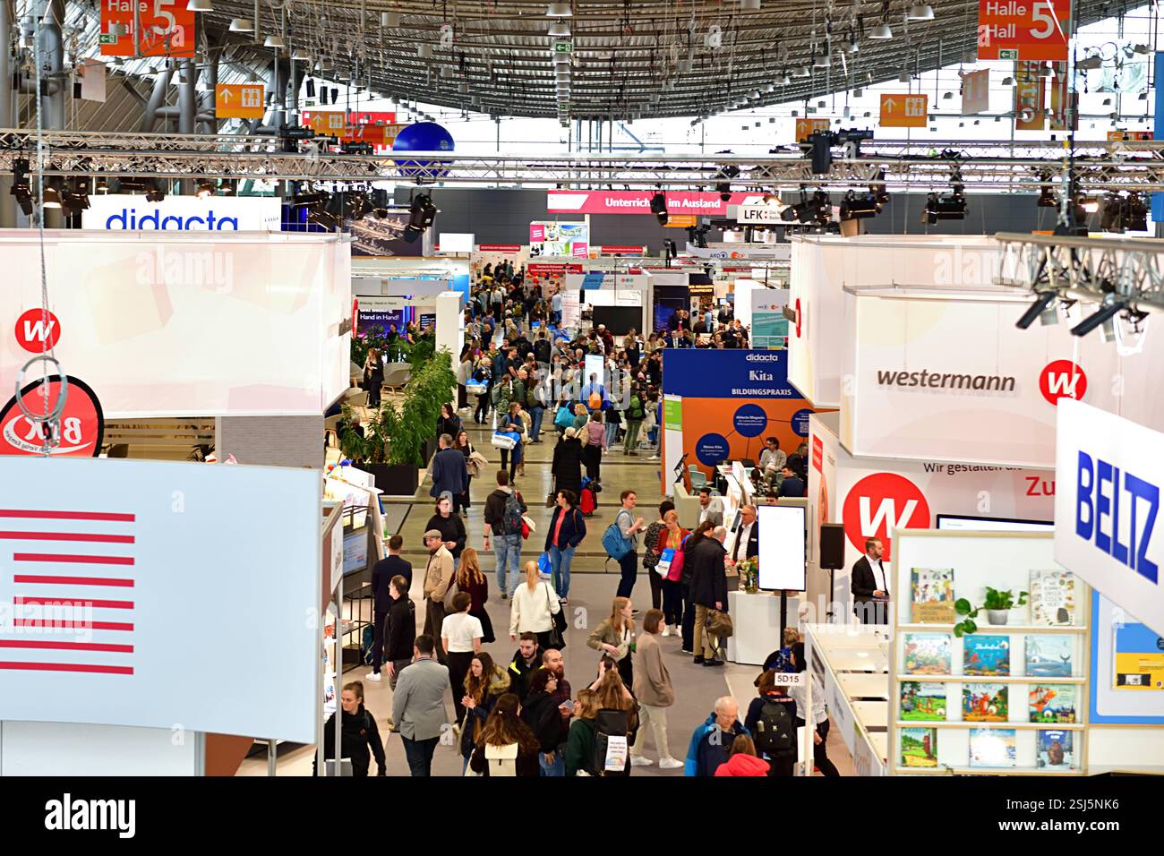 11.2.2025 Didacta Stuttgart Didacta Bildungsmesse 2025 in Stuttgart, etwa 700 Aussteller ...