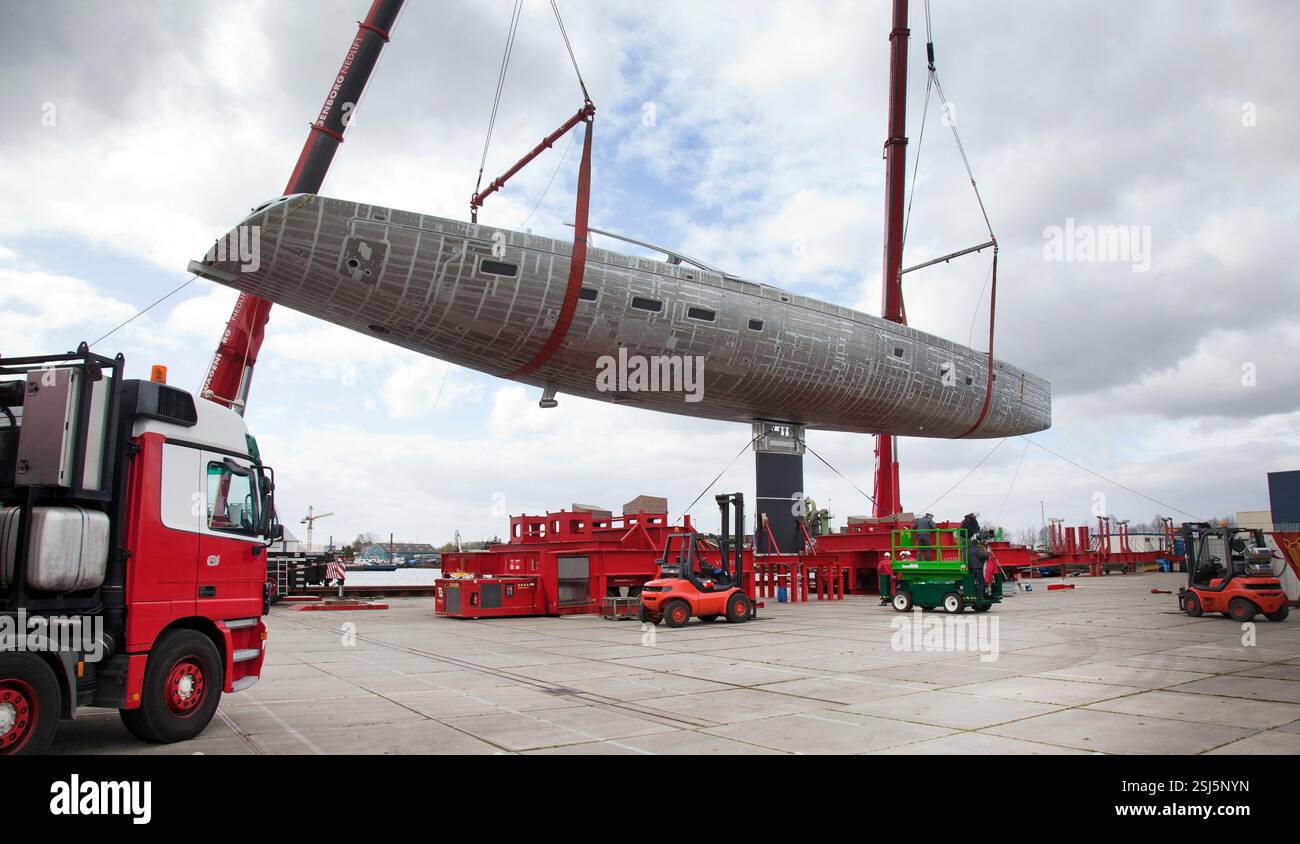 Shipbuilding Industry. Aluminium hull of a super sailing yacht being ...