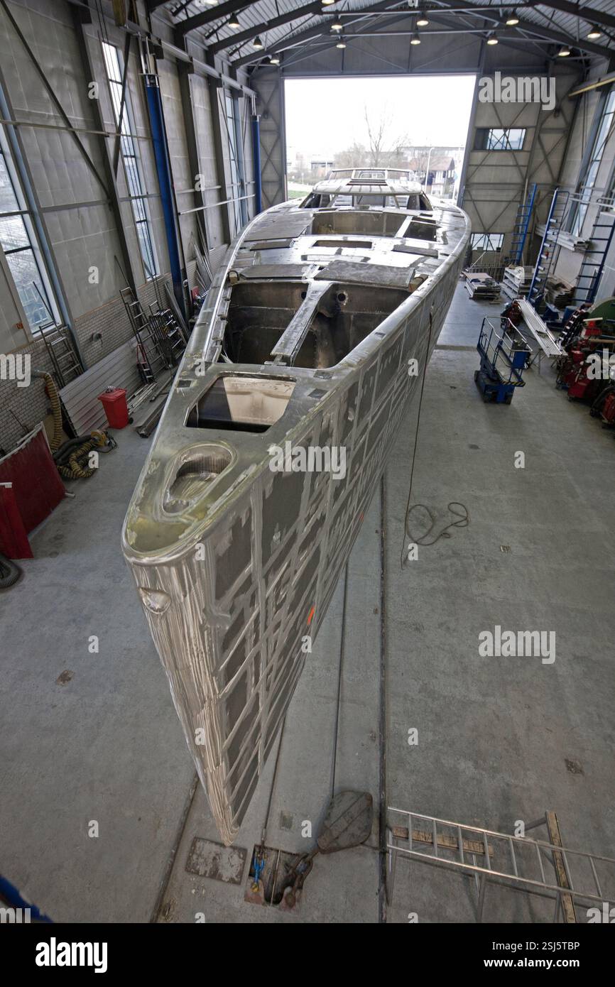 Shipbuilding Industry. Aluminium hull of a super sailing yacht being ...