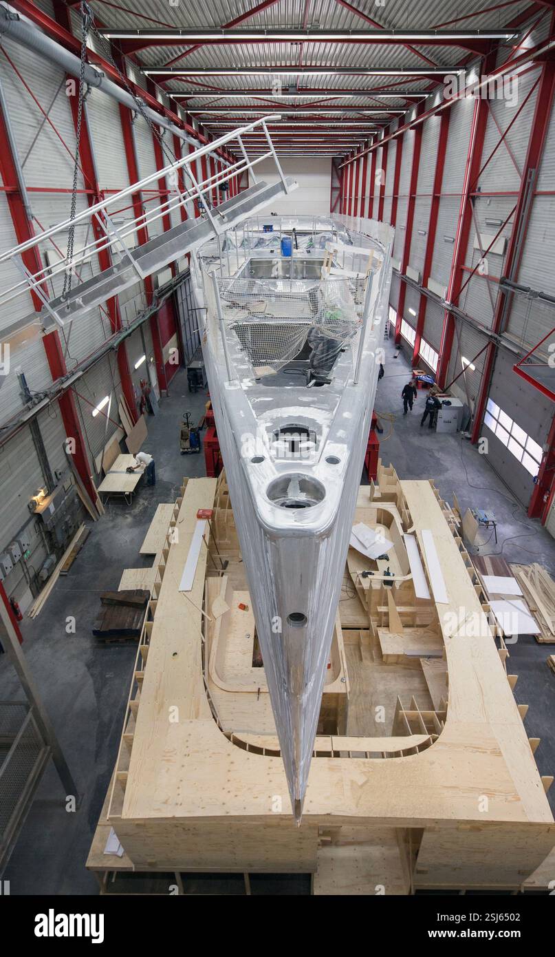 Shipbuilding Industry. Aluminium hull of a super sailing yacht being ...