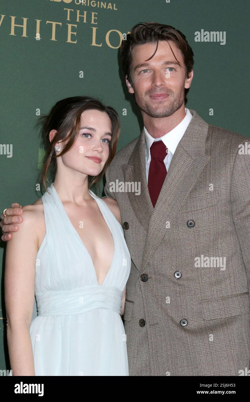 Los Angeles, USA. 10, February, 2025. Pictured left to right, Sarah ...