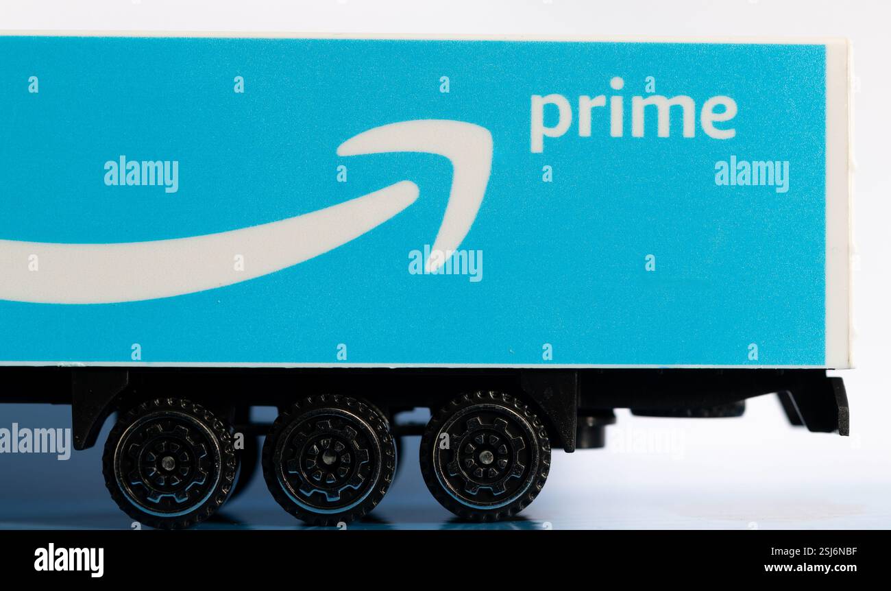 Amazon prime truck lorry e-commerce online retailer vehicle Stock Photo ...