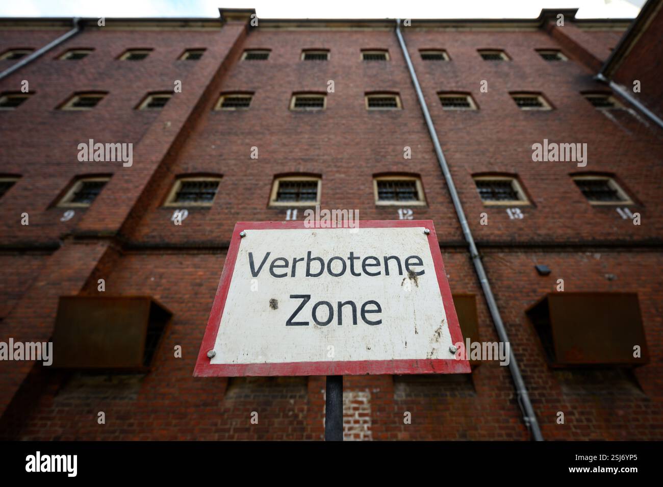 Stollberg, Germany. 11th Feb, 2025. View of the cell house of what was ...