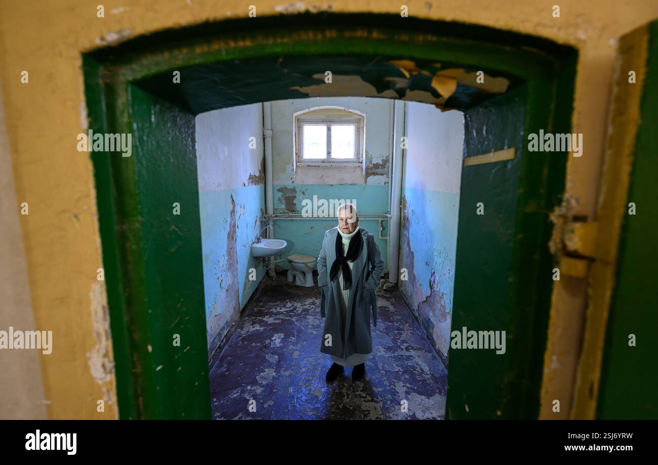 Stollberg, Germany. 11th Feb, 2025. Regina Labahn, chairwoman of the ...