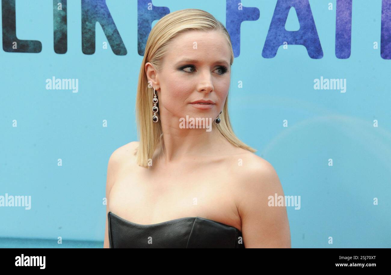 Kristen Bell arriving at the premiere of the Netflix original film ...
