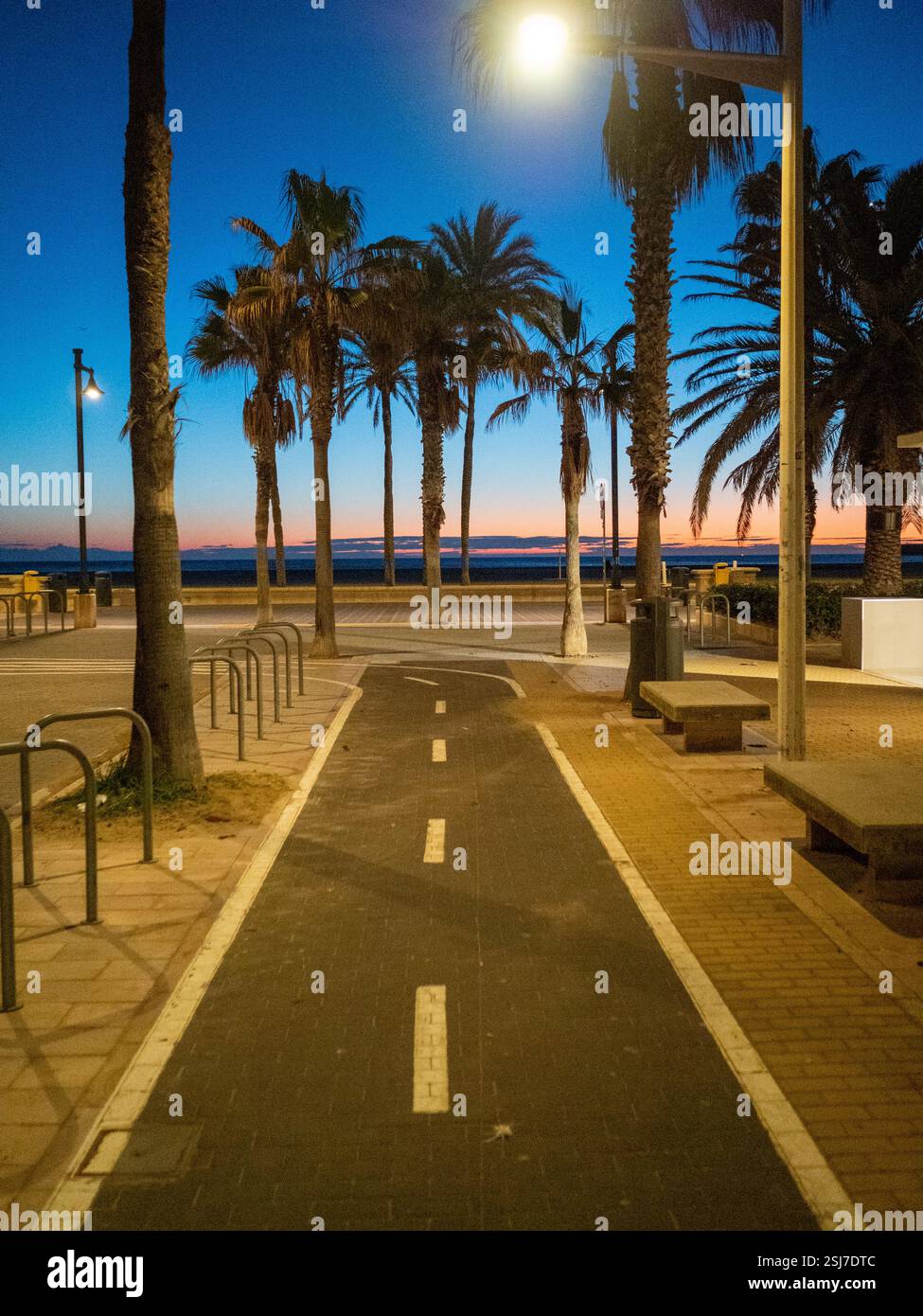 Spain Valencia city landscape church, catadral, tower, art, ocean wild ...