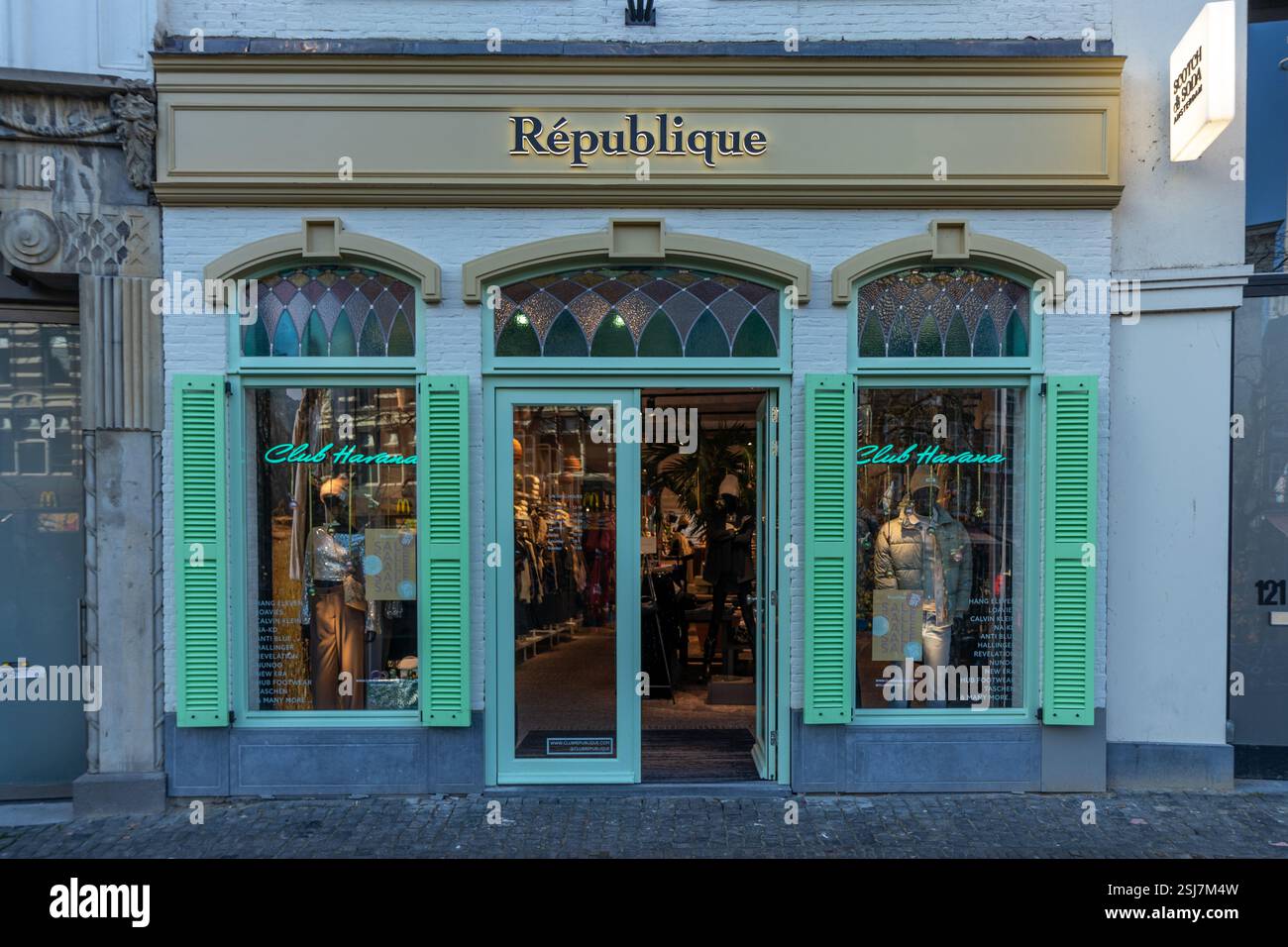 Club republique logo hi-res stock photography and images - Alamy