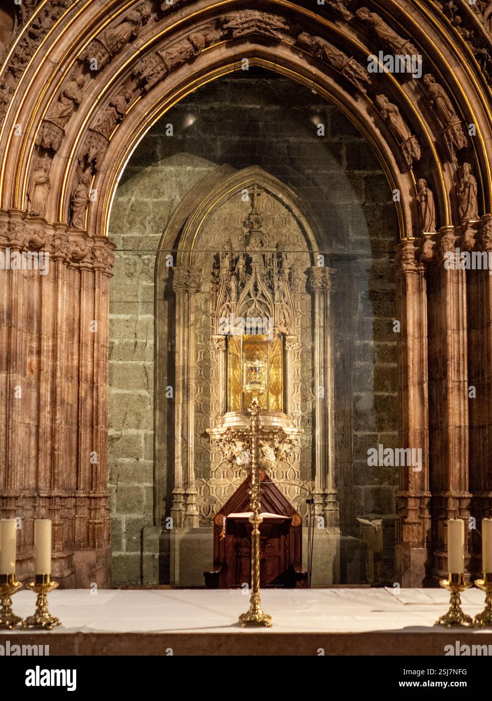 Spain Valencia city landscape church, catadral, tower, art, ocean wild ...
