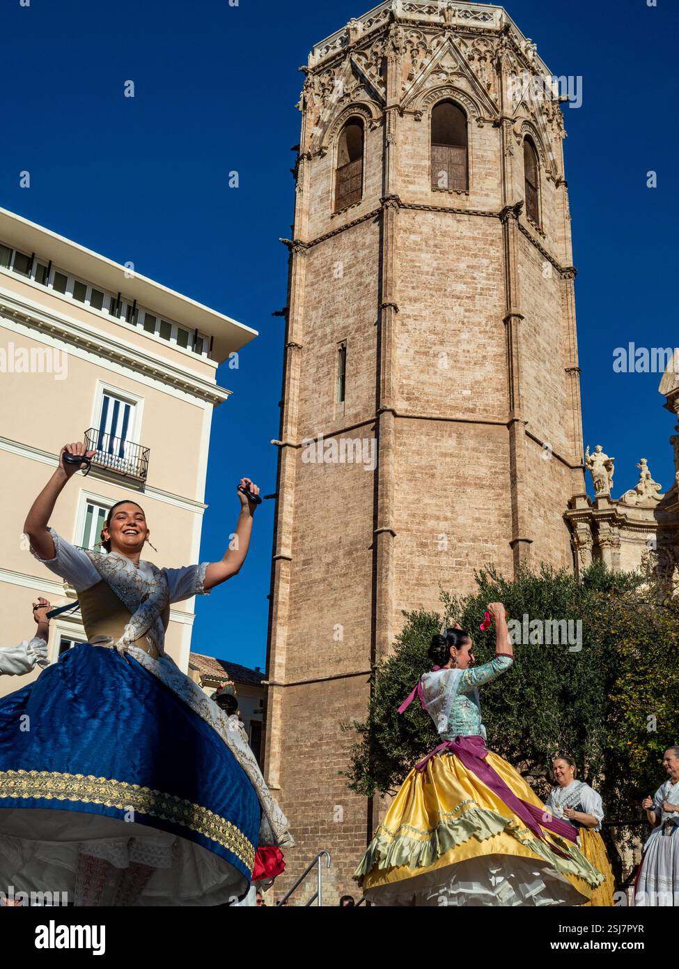 Spain Valencia city landscape church, catadral, tower, art, ocean wild ...