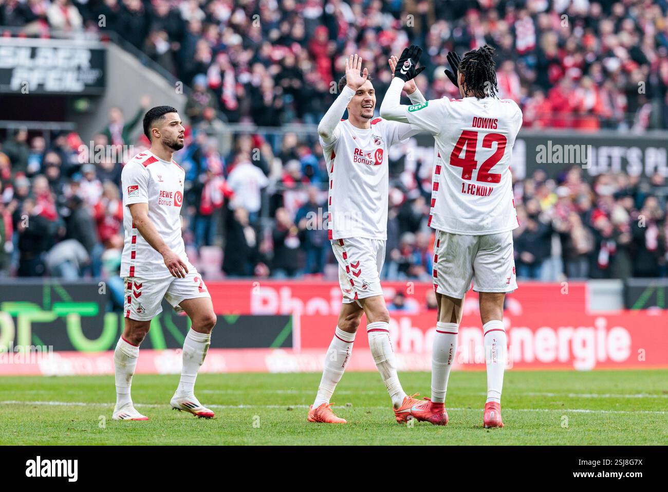 Jubel zum 1:0 durch Damion Downs (1. FC K?ln, 42) 2. Fu?ball Bundesliga, 1. FC K?ln - FC Schalke ...