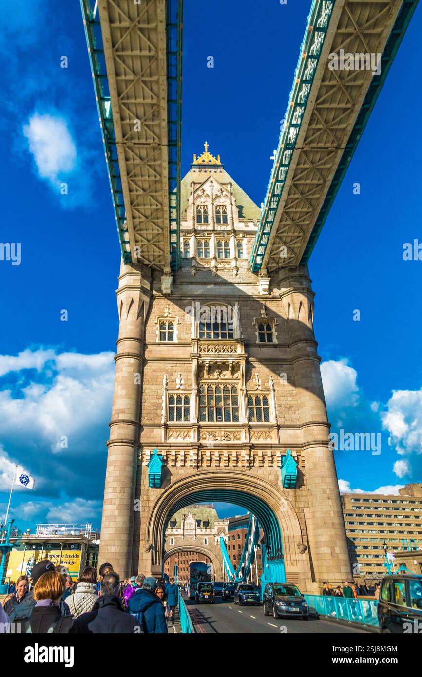 Nice view of the deck of the famous Tower Bridge in London on a sunny ...