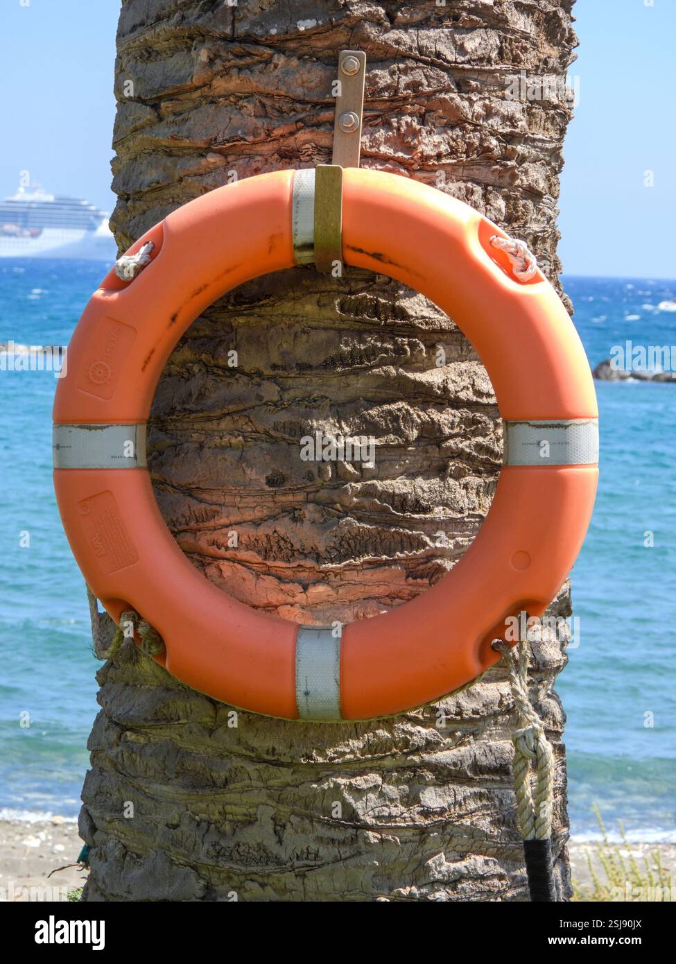 lifebuoy floatation device Stock Photo - Alamy