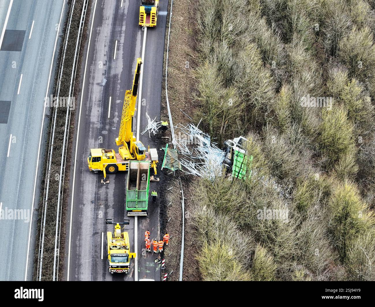 Contwig, Germany. 11th Feb, 2025. A truck is rescued on the Autobahn 8 ...