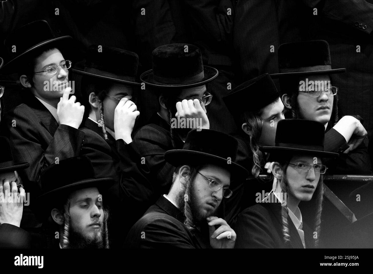 Chasid Black and White Stock Photos & Images - Alamy