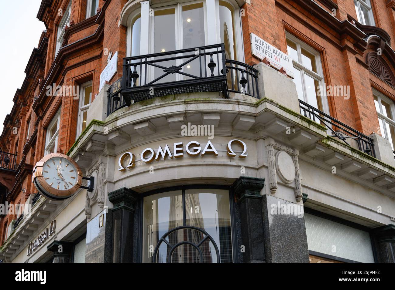 London, UK. January 29th 2025. Omega Boutique London Oxford Street, a ...