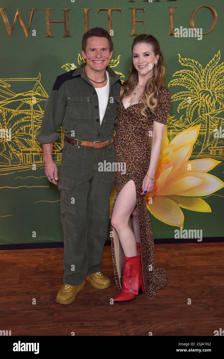 Tony Cavalero mit Ehefrau Annie Cavalero bei der Premiere der 3 ...