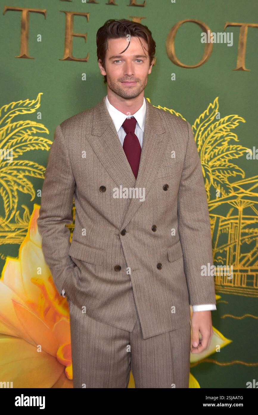 Patrick Schwarzenegger bei der Premiere der 3. Staffel der HBO Serie ...