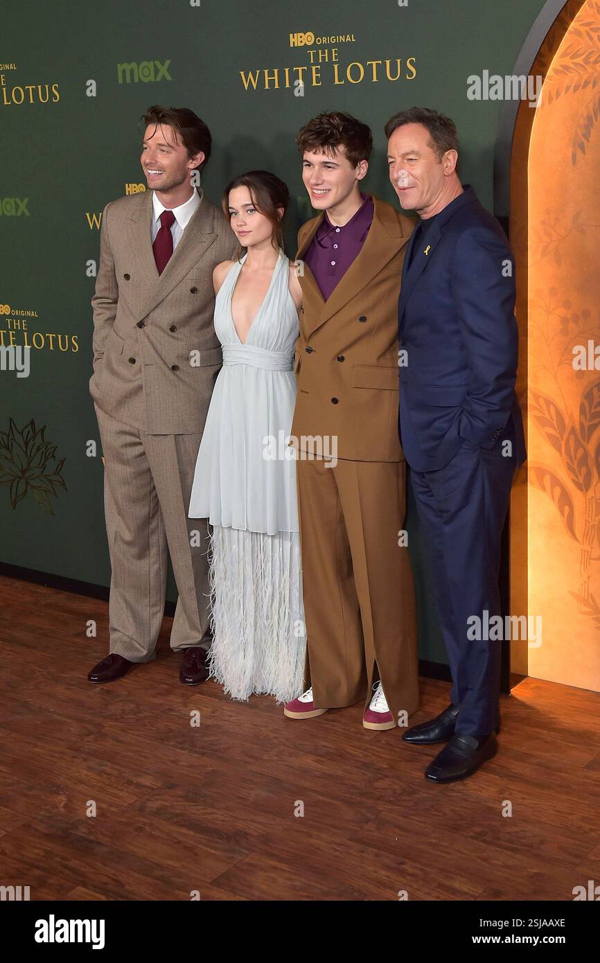 Patrick Schwarzenegger, Sarah Catherine Hook, Sam Nivola und Jason ...