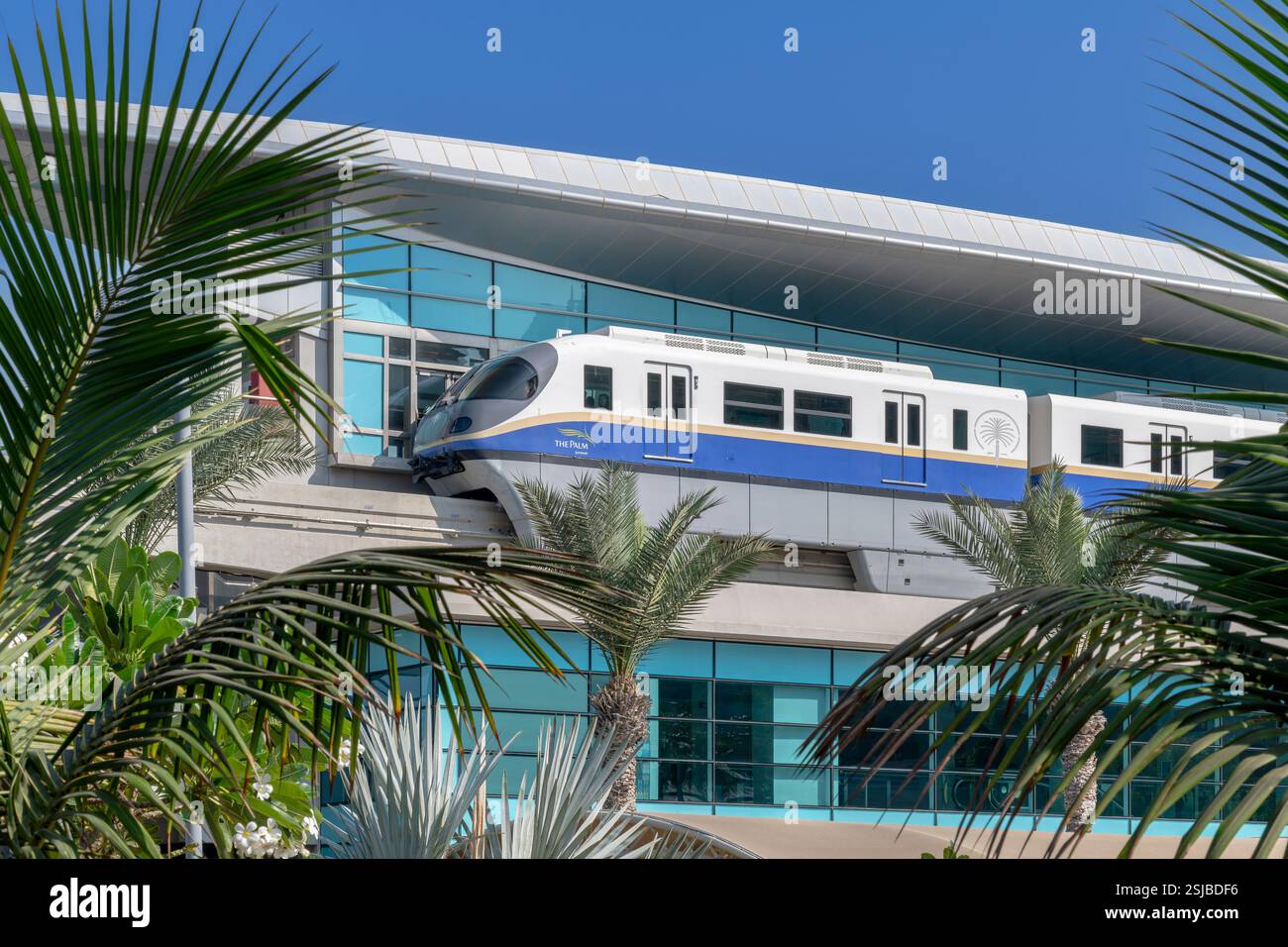 Dubai’s new monorail runs from Palm Jumeirah Monorail Station on the ...