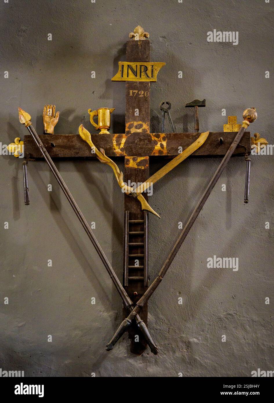 Cross of the Passion, Church of Saint Thomas of Canterbury, Mur-de ...